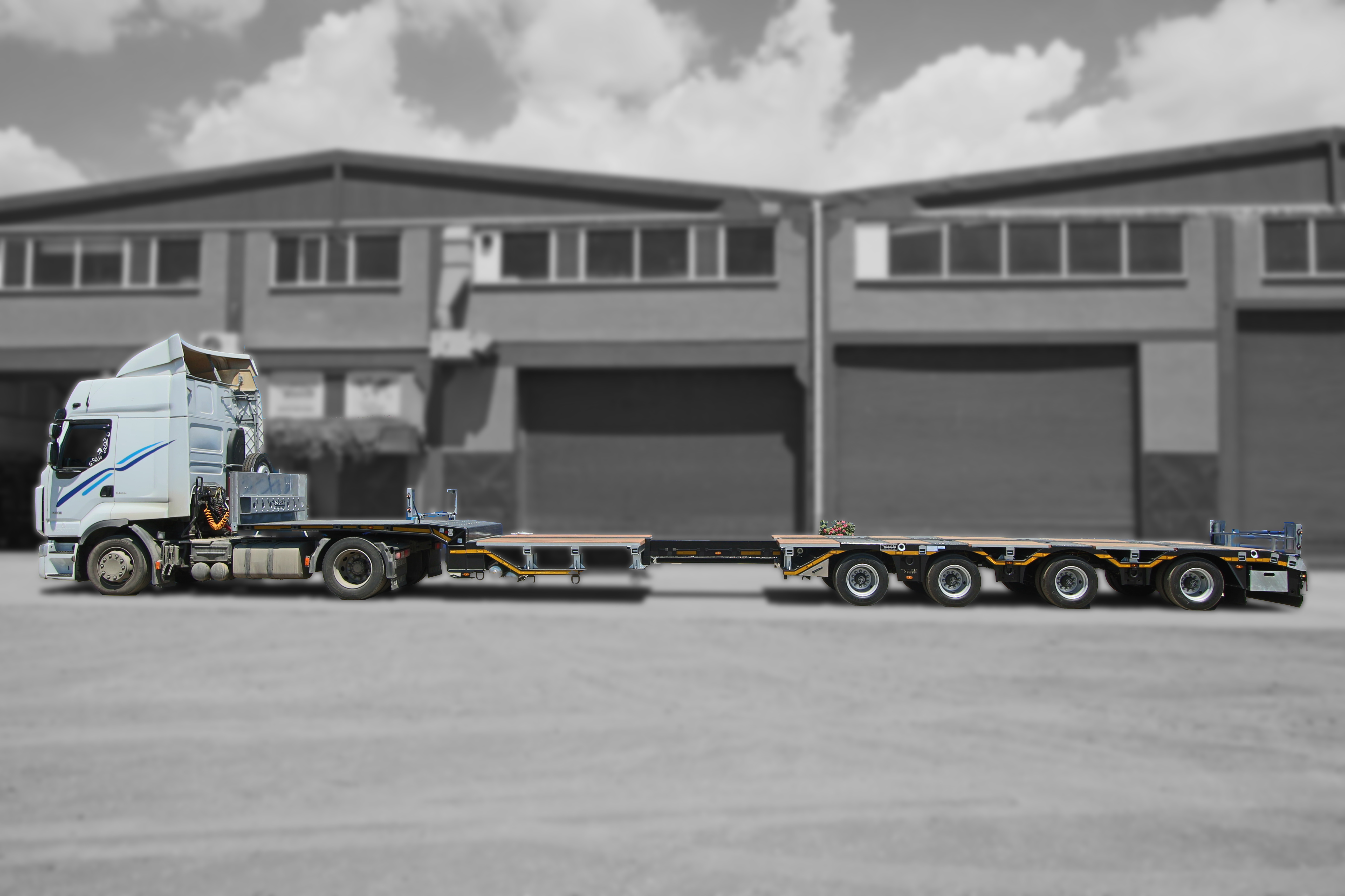 Lowbed Semi Trailer | YALCIN TRAILER